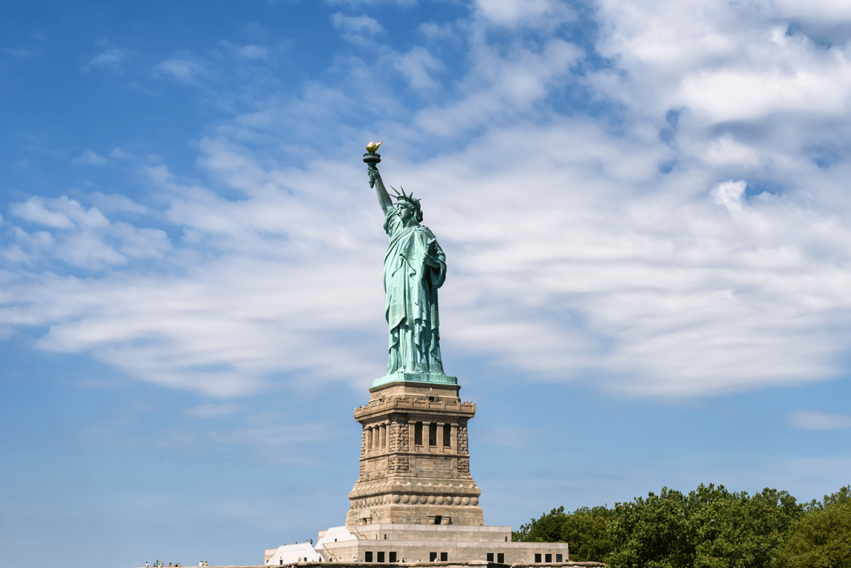 Hire beyond borders | MILES